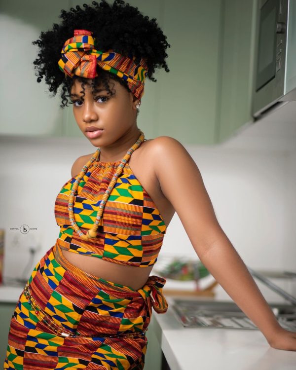 The History of Kente Cloth – Zedi